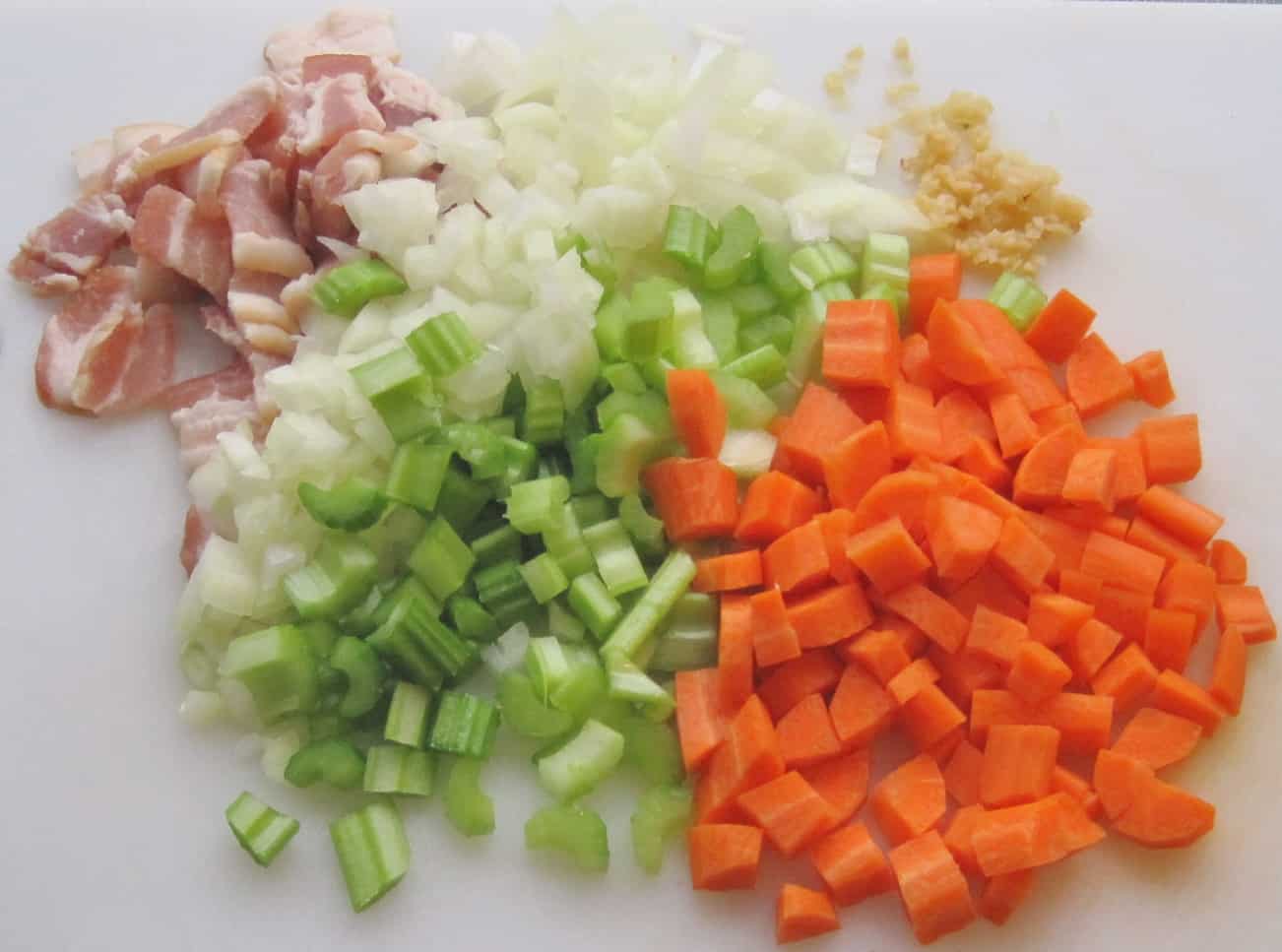 Hearty Minestrone with Grilled Cheese Croutons - Juggling with Julia